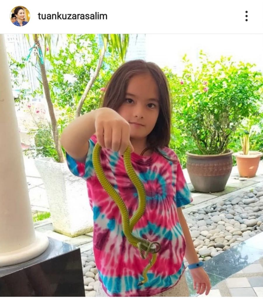 “Comelnya, Mirip Ayahanda”- Sambut Ulang Tahun Ke -10, Foto Terkini ...