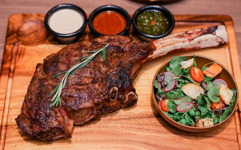 Juara Hidangan Stik Lazat & Udang Kara, Kay’s Steak & Lobster Kini ...