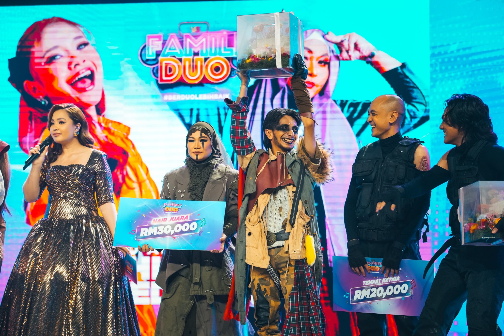 Famili Duo 4: Persembahan Energetik & Sentuh Jiwa, Shiha Zikir & Ieda ...