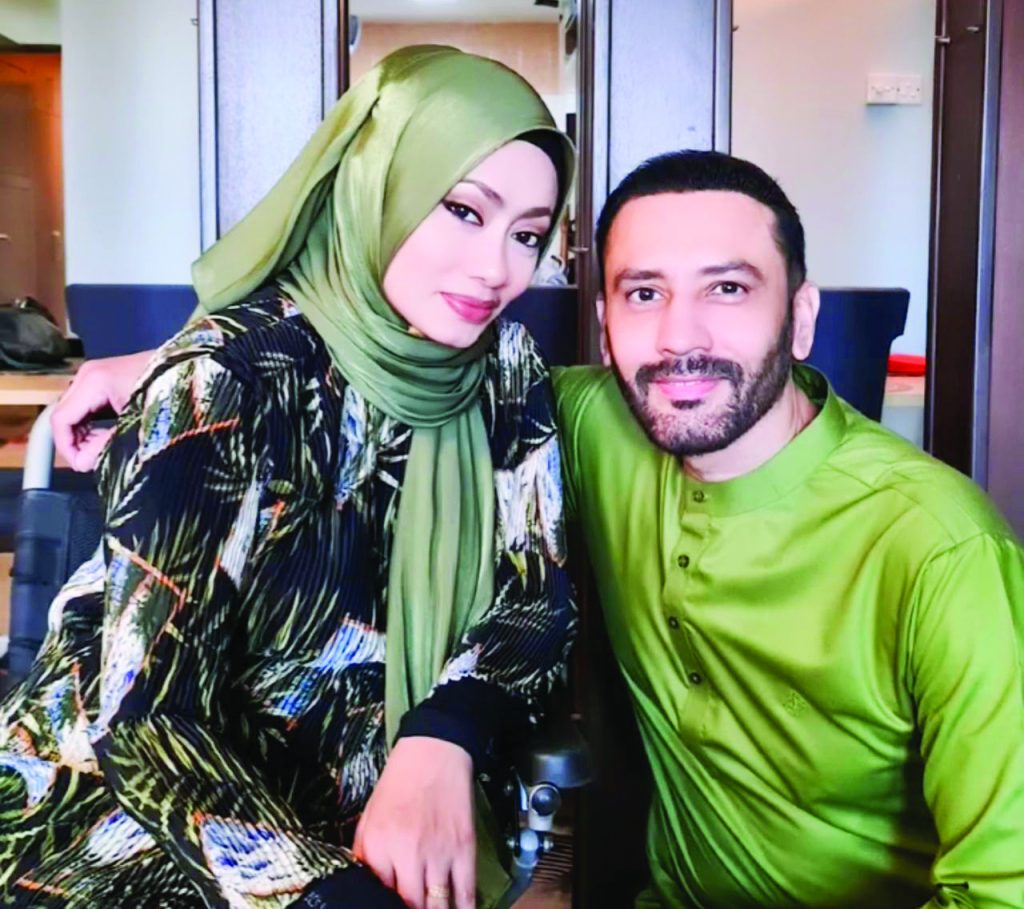 “Dia Yang Failkan, Jadi Kita Ceraikanlah” – Edika Yusof & Isteri Sah ...
