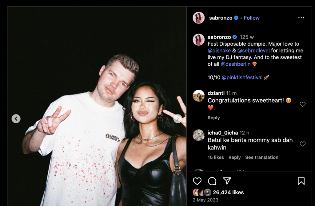 Hantaran Lama Sabronzo & Dash Berlin Mesra Rangkul Pinggang Di Festival ...